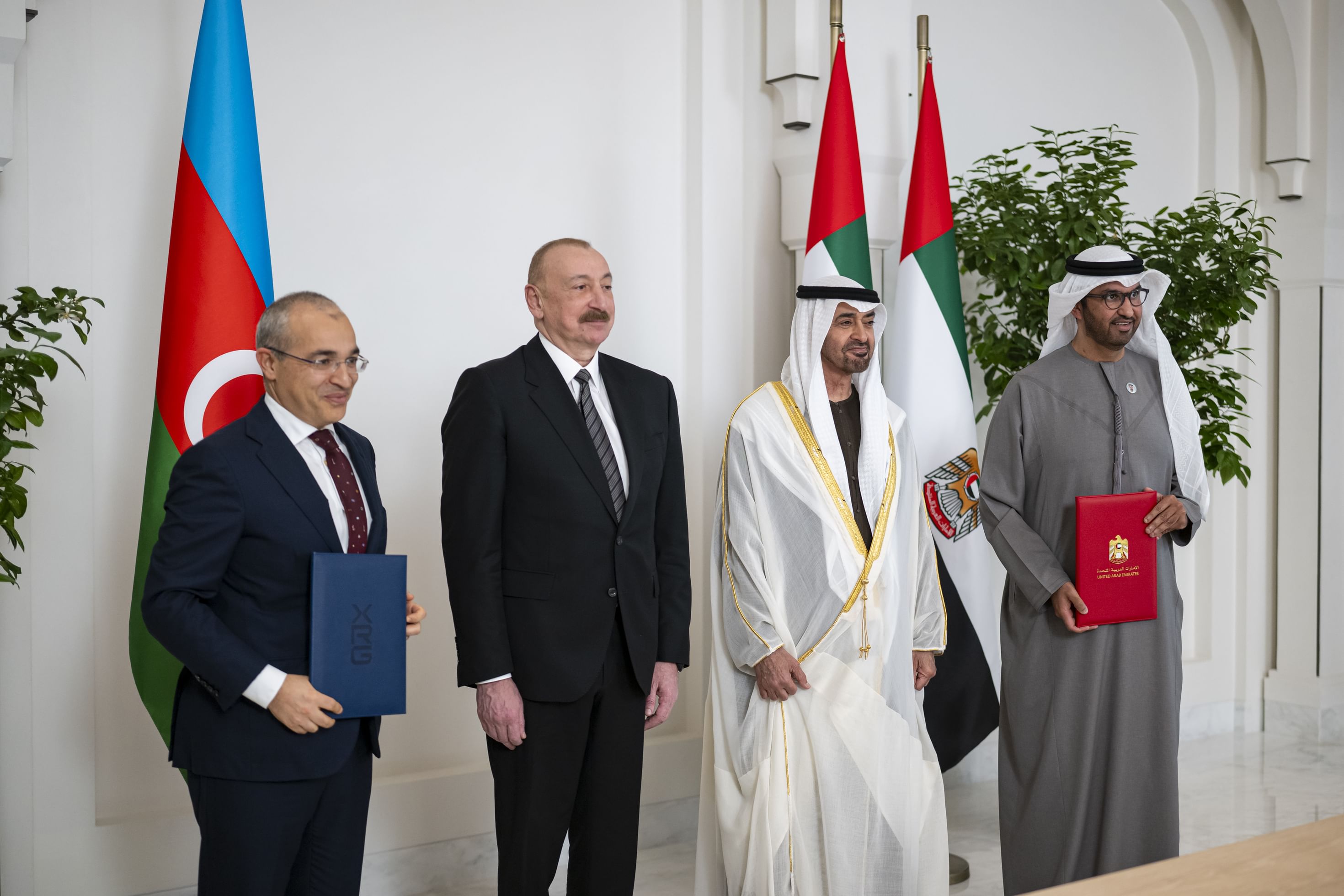 MEED | Oman LNG to add fourth train at Qalhat complex